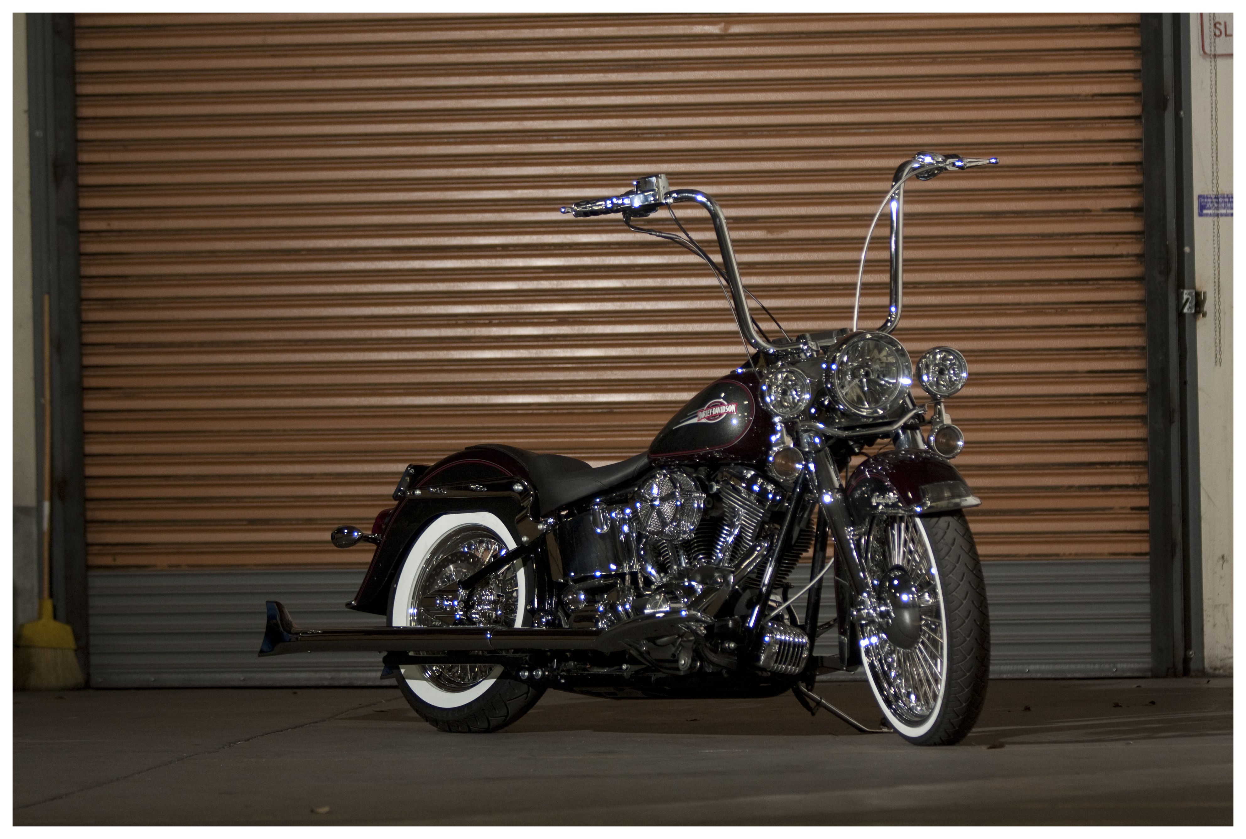 Softail Deluxe Burly Beach Bars