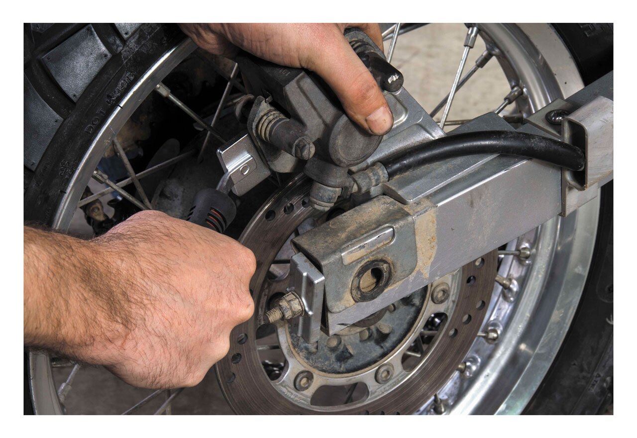 BikeMaster Caliper Piston / Brake Pad Spreader | JPCycles.com