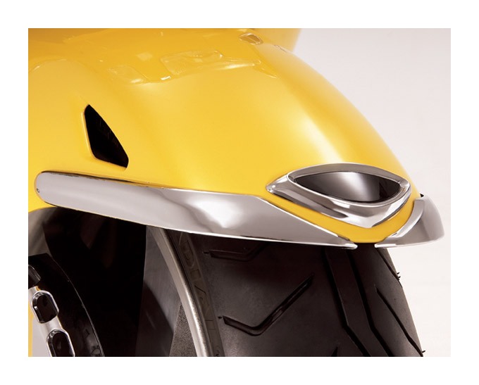 Show Chrome Front Fender Accent Honda Gold Wing 2001-2017 | JPCycles.com