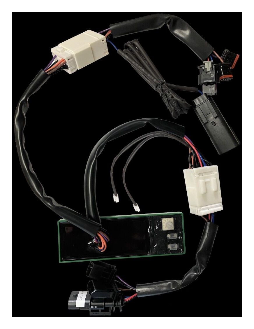 Custom Dynamics Smart Triple Play Module For Harley Softail 2018-2024 ...